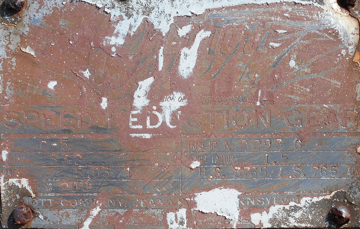 ELLIOTT Gearbox; HP: 485; Model: C-5 ; Ratio: 5.03; RPM In: 4388; RPM ...